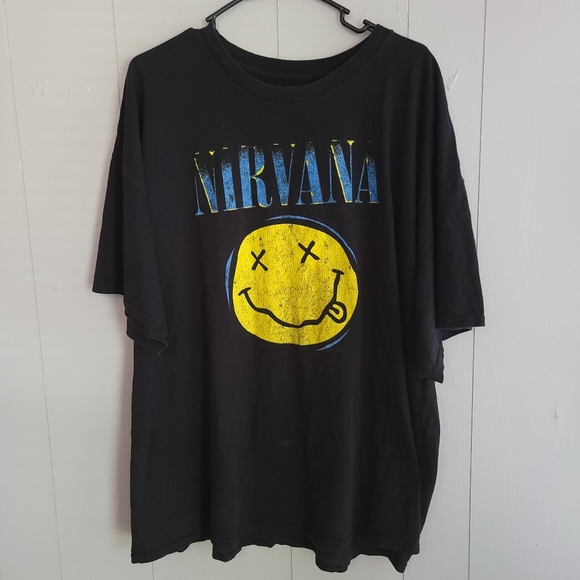 NIRVANA | Shirts | Nirvana Smiley Face Logo Graphic Black Tee Shirt ...